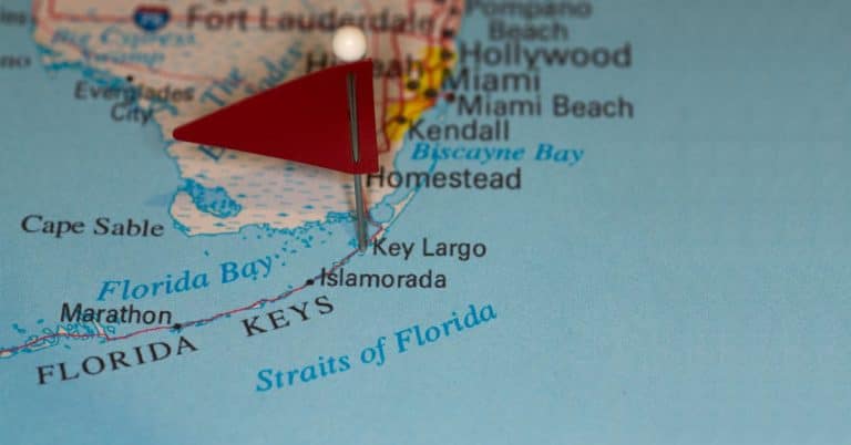 9 Public and Private Beaches In Key Largo | Florida Keys Camping